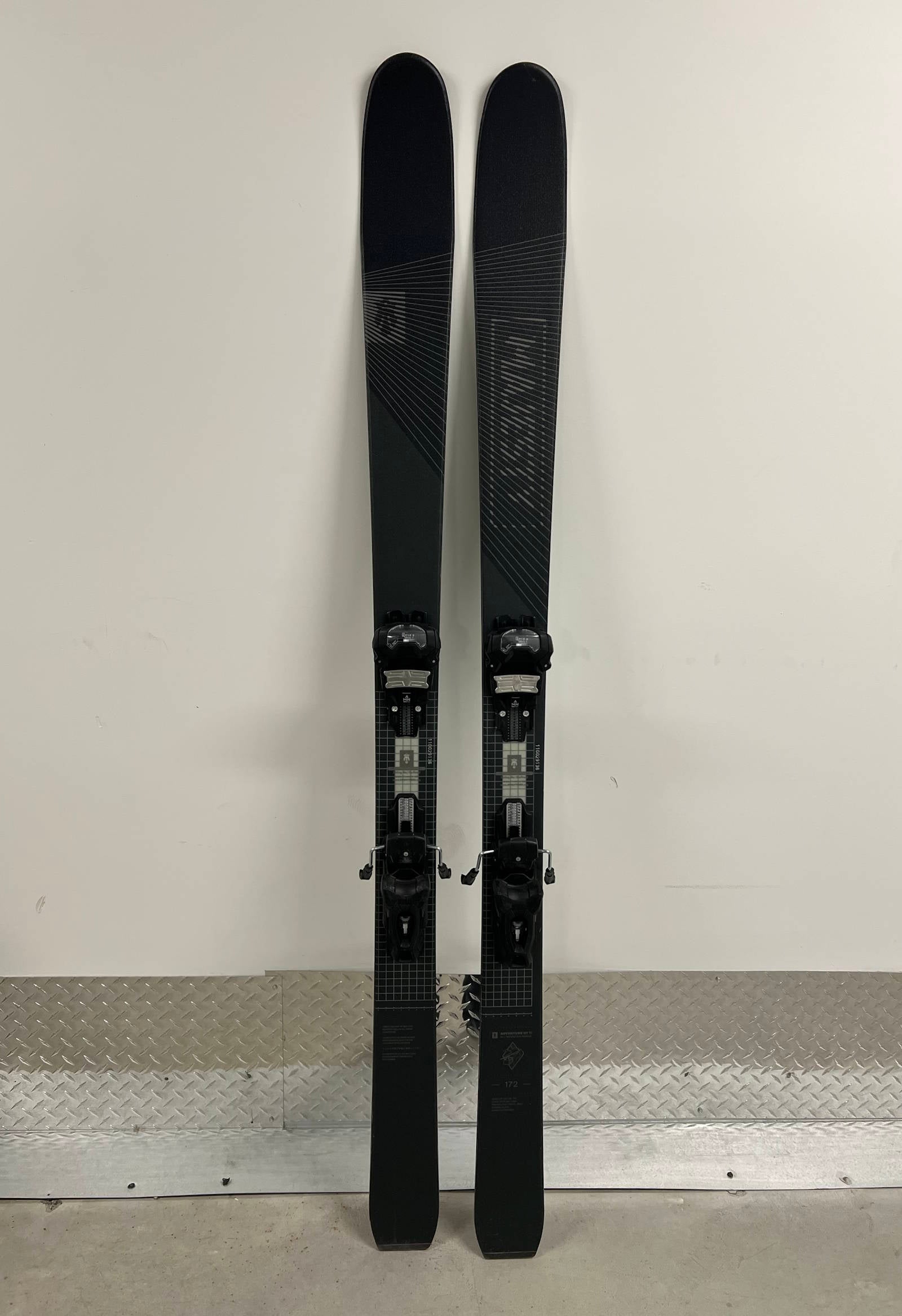 MAJESTY Adventure GT Ti Demo Skis – gently used